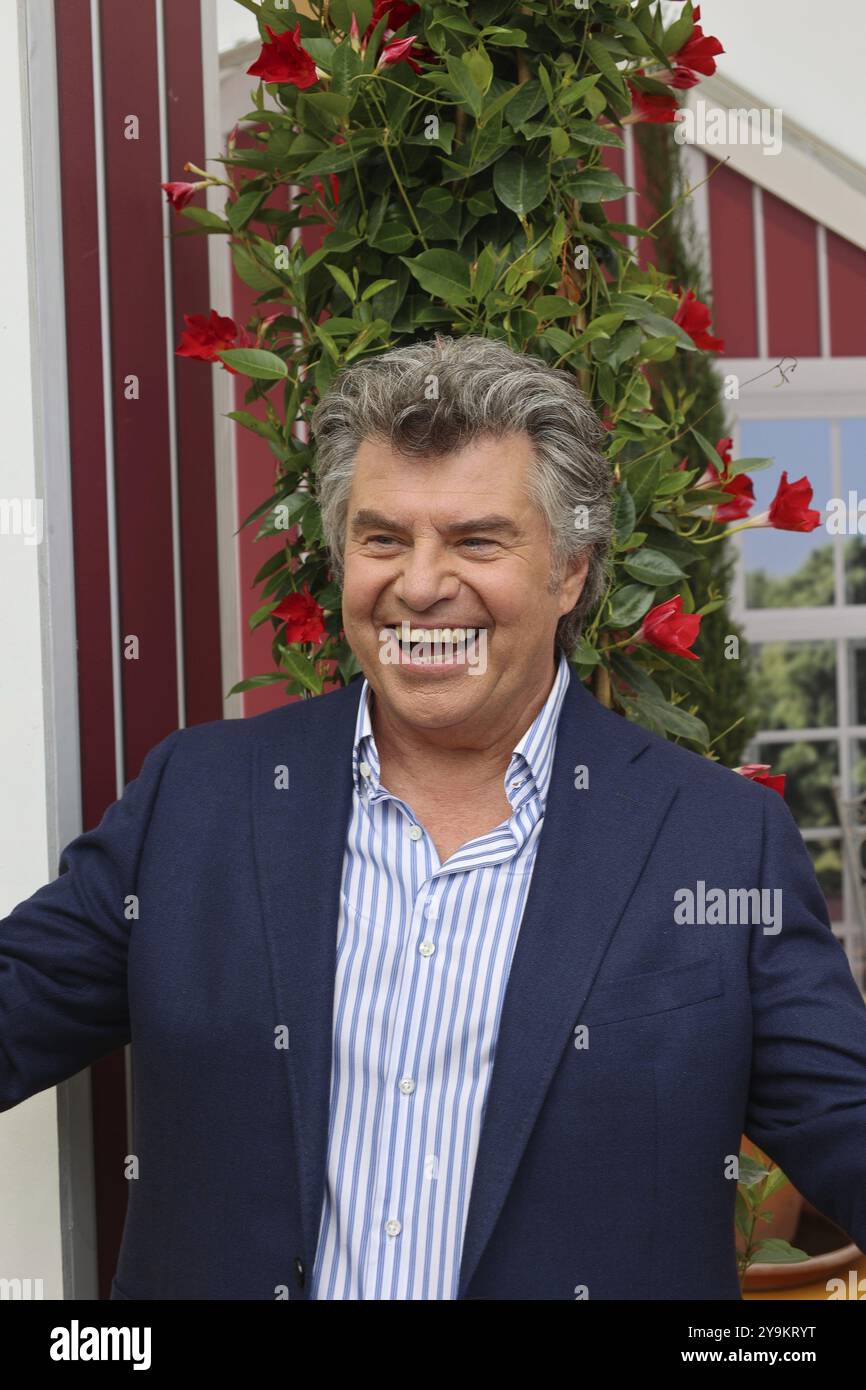 Presenter) in the ARD TV programme Stock Photo - Alamy