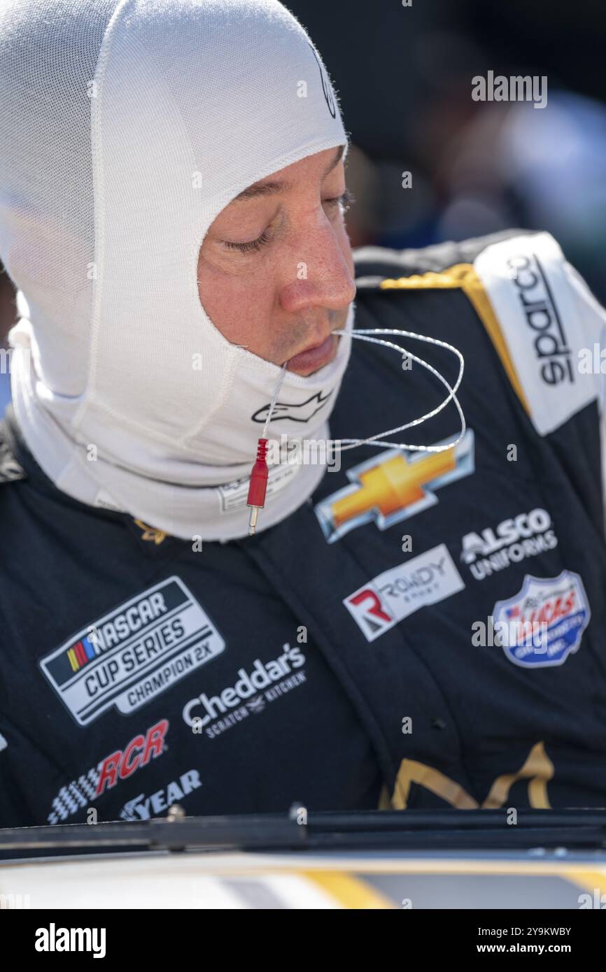 NASCAR Cup Series Driver Kyle Busch (8) takes to the track to practice ...