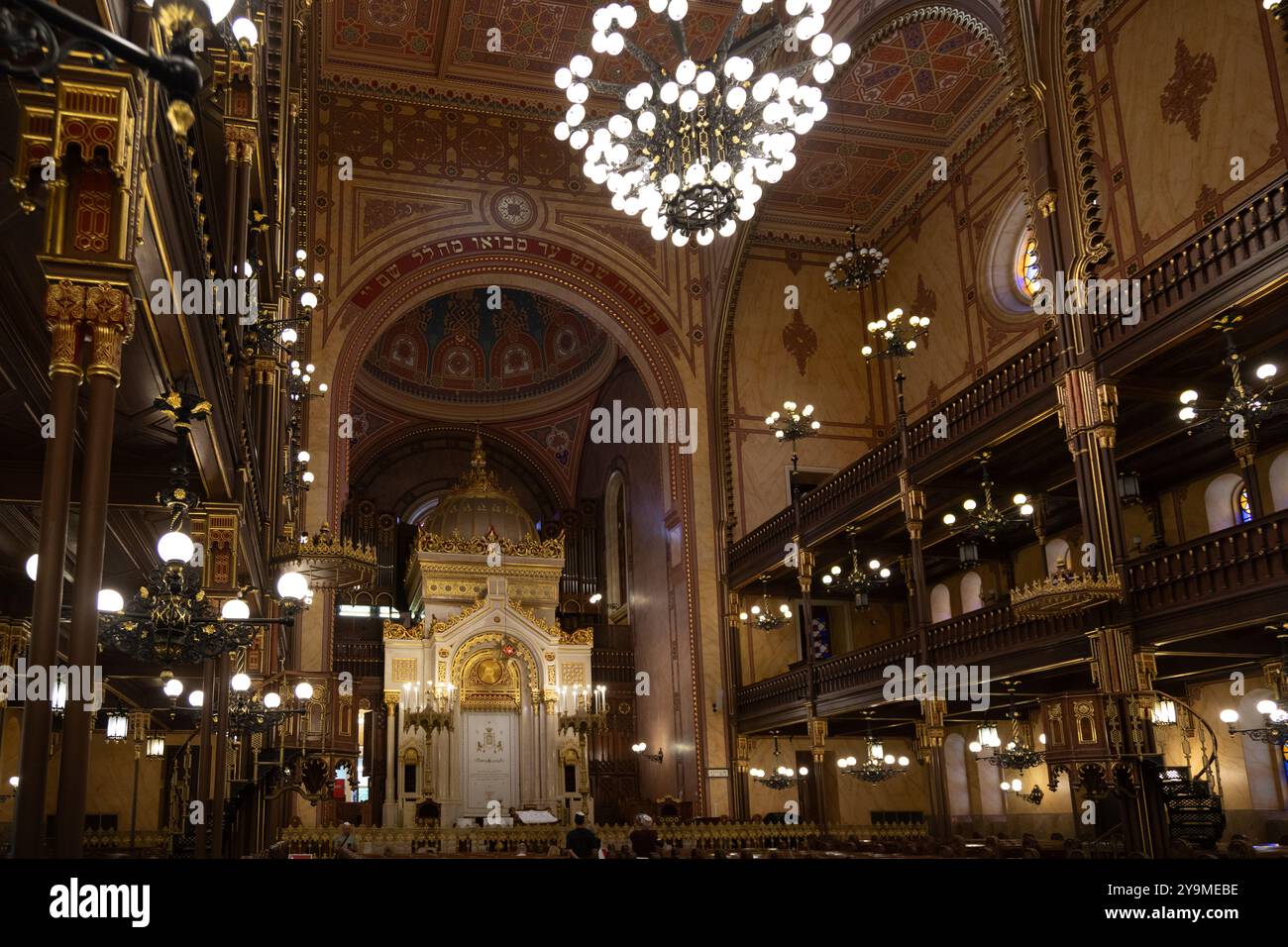 Dohany street synagogue museum hi-res stock photography and images - Alamy