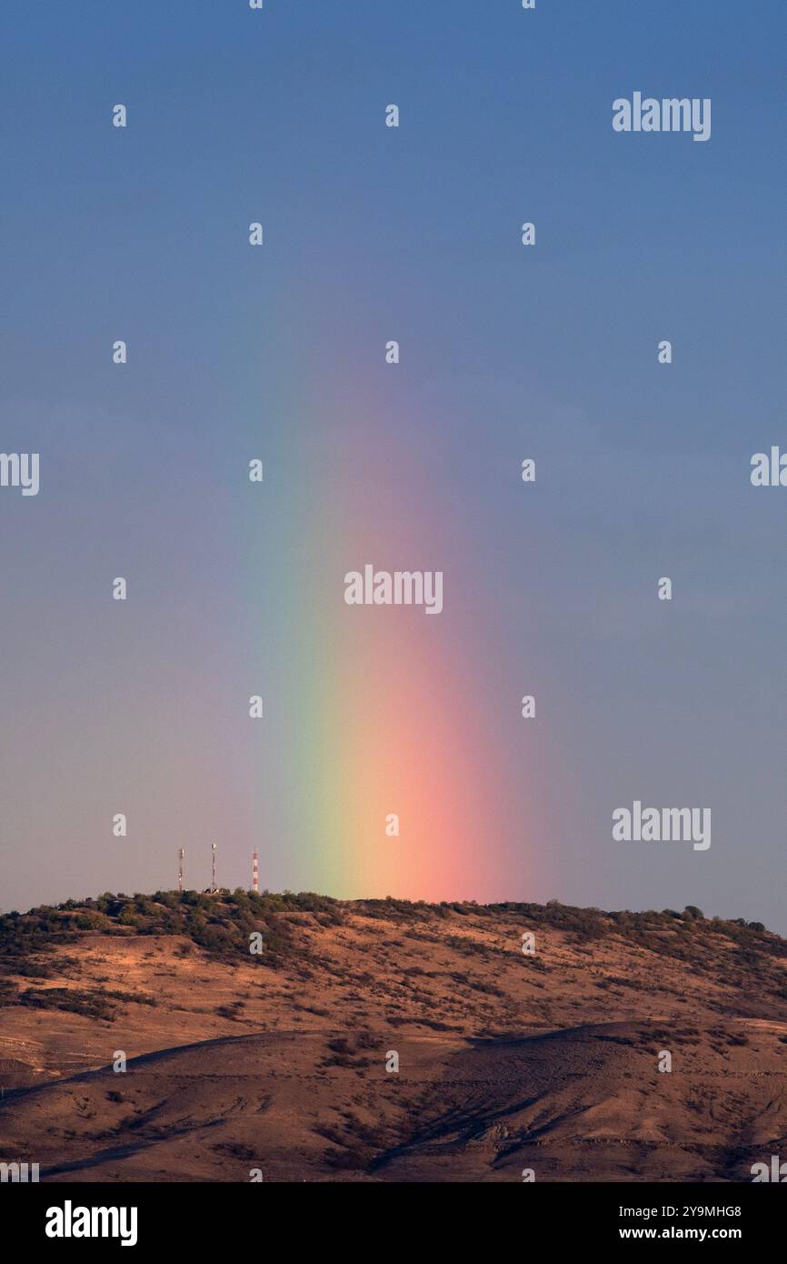Gentle hills rainbow hi-res stock photography and images - Alamy