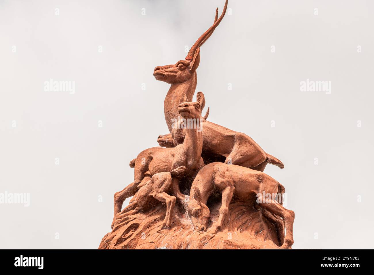 The monument of Hoh Xil and Tibetan praying flags in Qinghai-Tibet ...