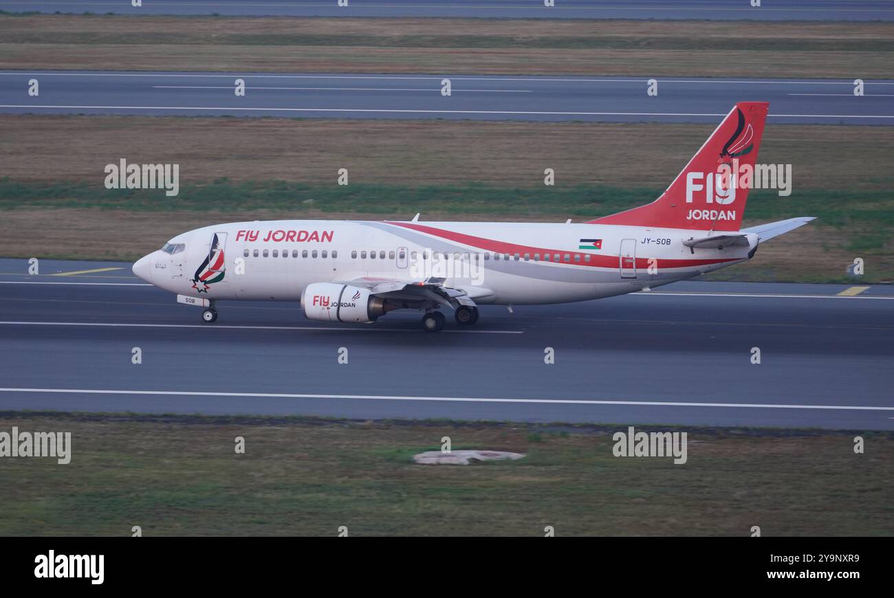 ISTANBUL, TURKIYE - JUNE 21, 2023: FlyJordan Boeing 737-33V (29342 ...