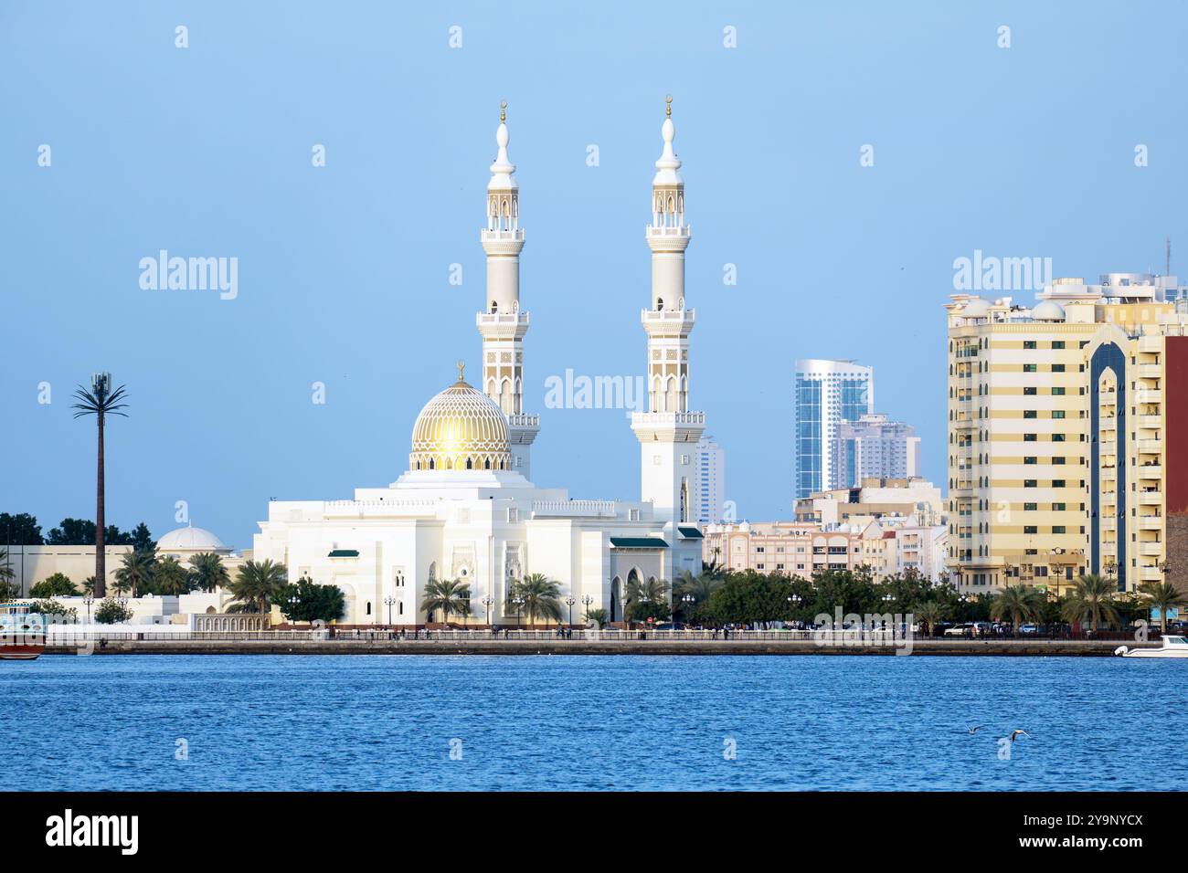 Al layyah Mosque in Sharjah, United Arab Emirates Stock Photo - Alamy