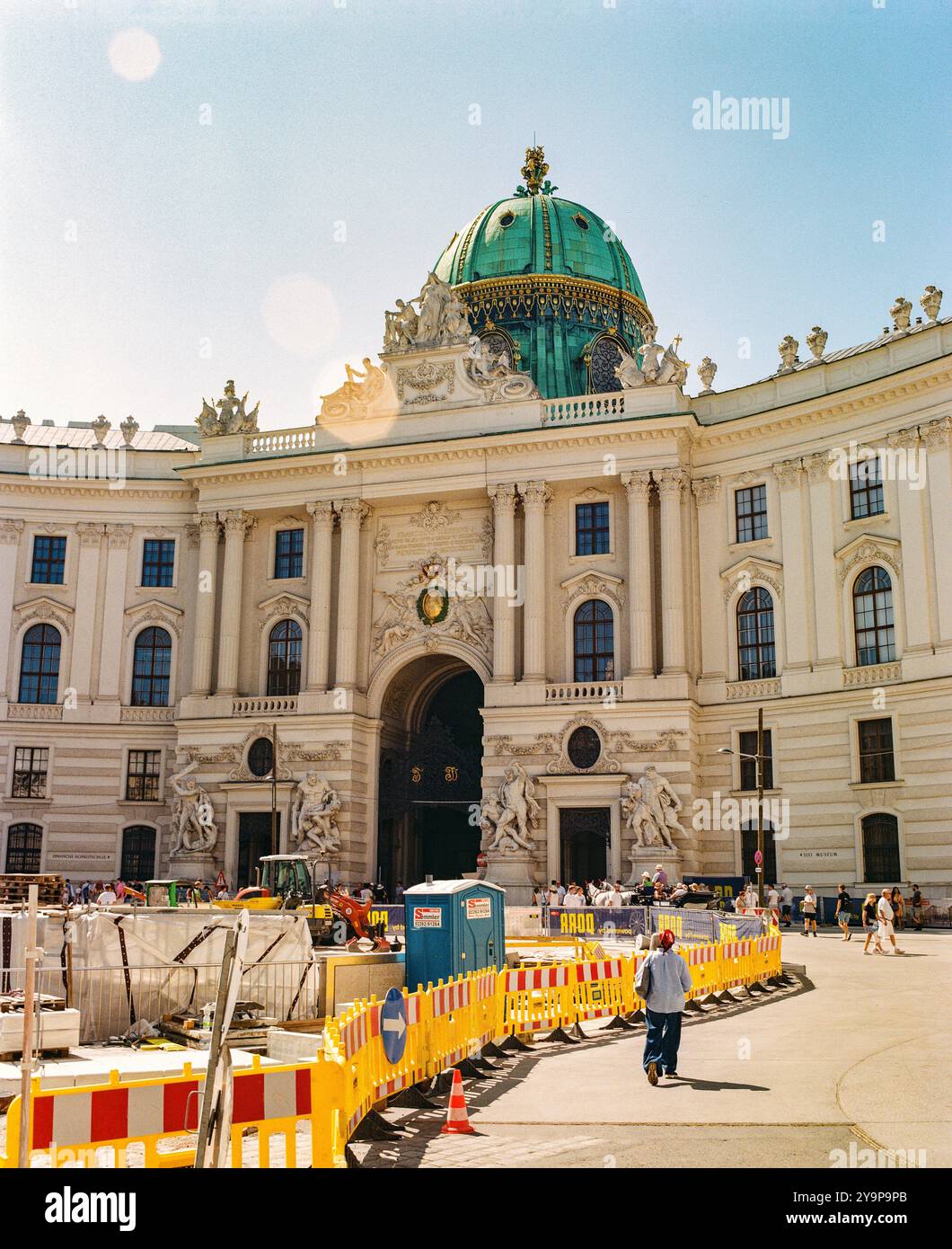 Hofburg palace gate, Vienna, Austria Stock Photo - Alamy
