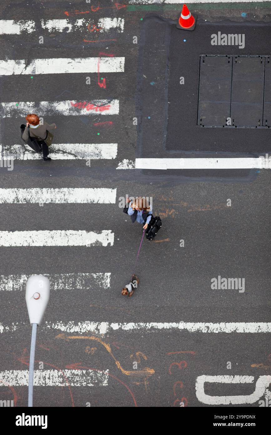 Woman from above hurry hi-res stock photography and images - Alamy
