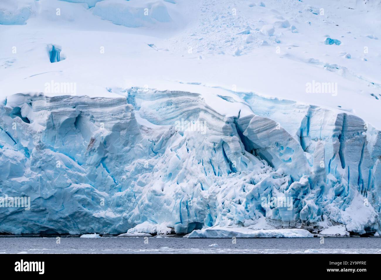Antarctica mountains and ocean. South Pole. Antarctica seascape Stock ...