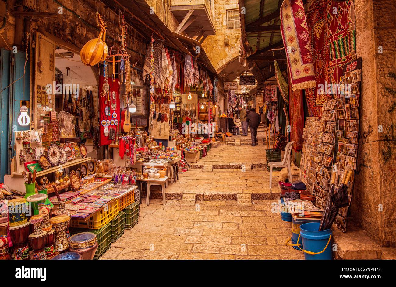 The Arabic suq in the historic old city of Jerusalem, Israel., Middle ...