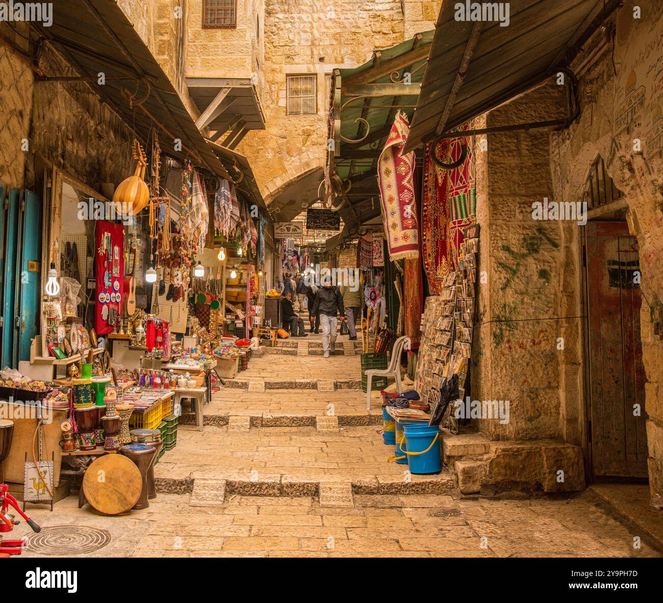 The Arabic suq in the historic old city of Jerusalem, Israel., Middle ...