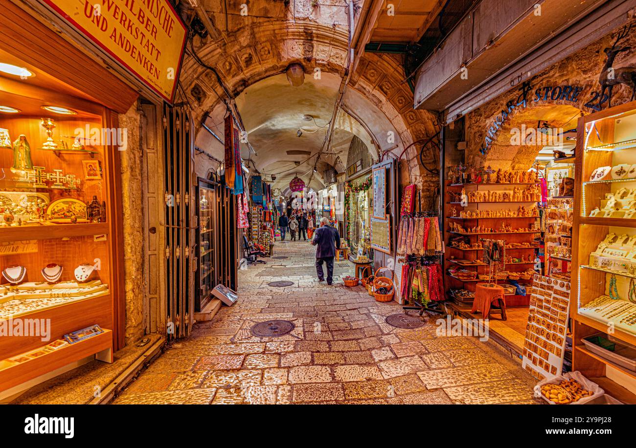 The Arabic suq in the historic old city of Jerusalem, Israel., Middle ...