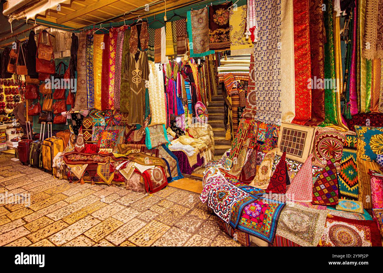 The Arabic suq in the historic old city of Jerusalem, Israel., Middle ...