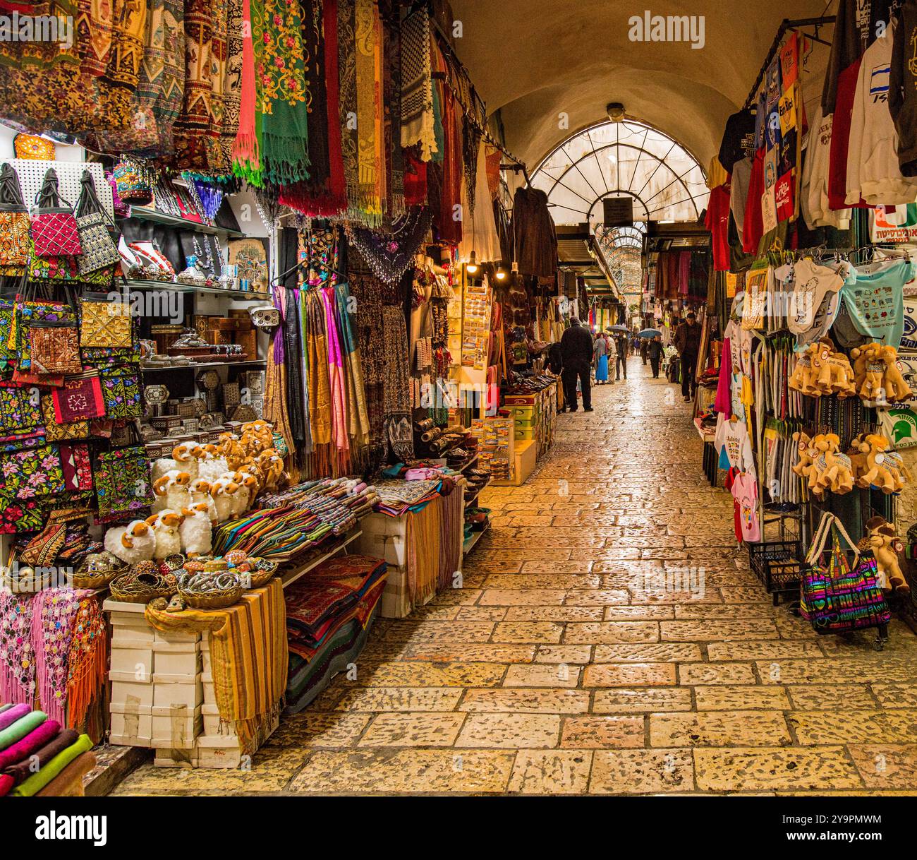 The Arabic suq in the historic old city of Jerusalem, Israel., Middle ...