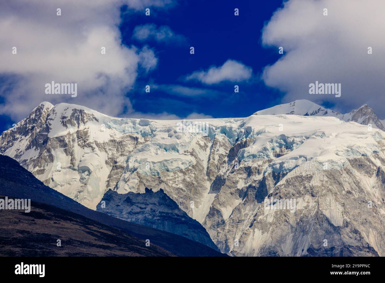 Himalaya mountains beautiful scenic landscape on Everest Base Camp trek ...