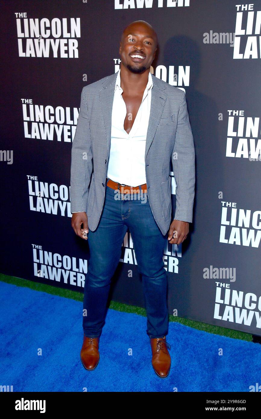 Wole Parks bei der Premiere der 3. Staffel der Netflix Serie The ...