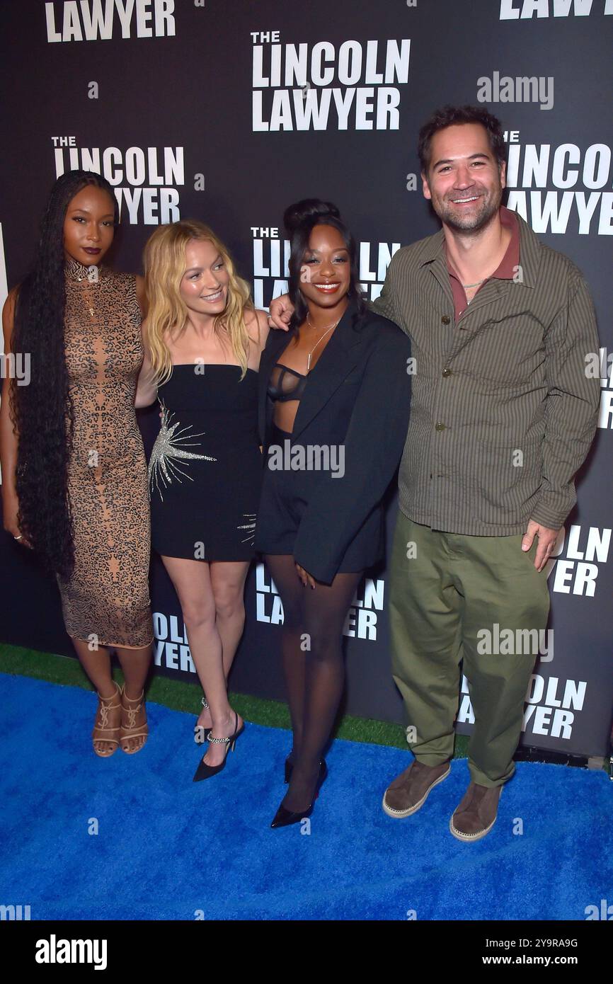 Jazz Raycole, Becki Newton, Yaya DaCosta und Manuel Garcia-Rulfo bei ...