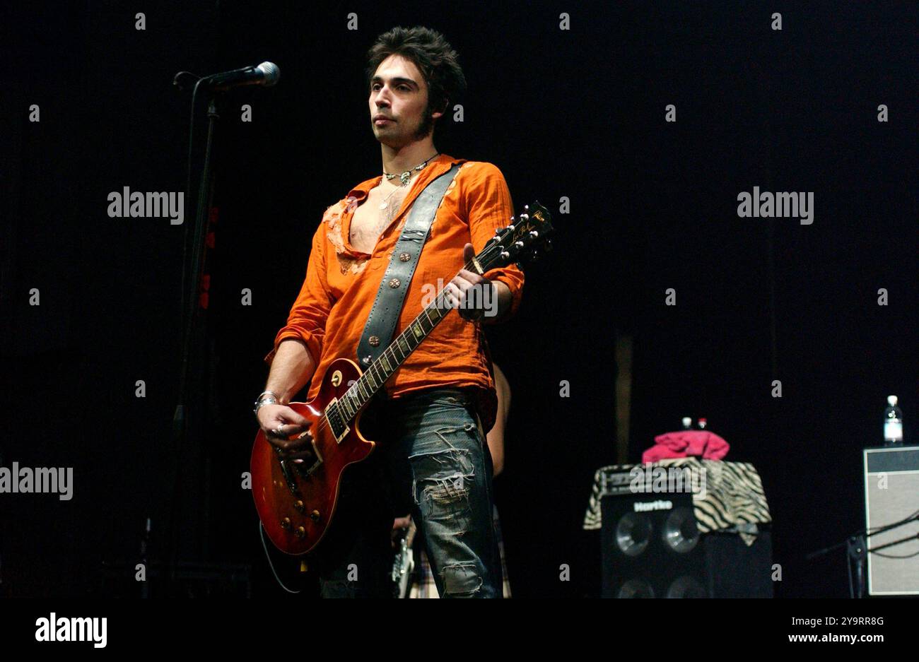 Milan Italy 25/03/2004 : Francesco Sarcina singer of the Italian rock ...