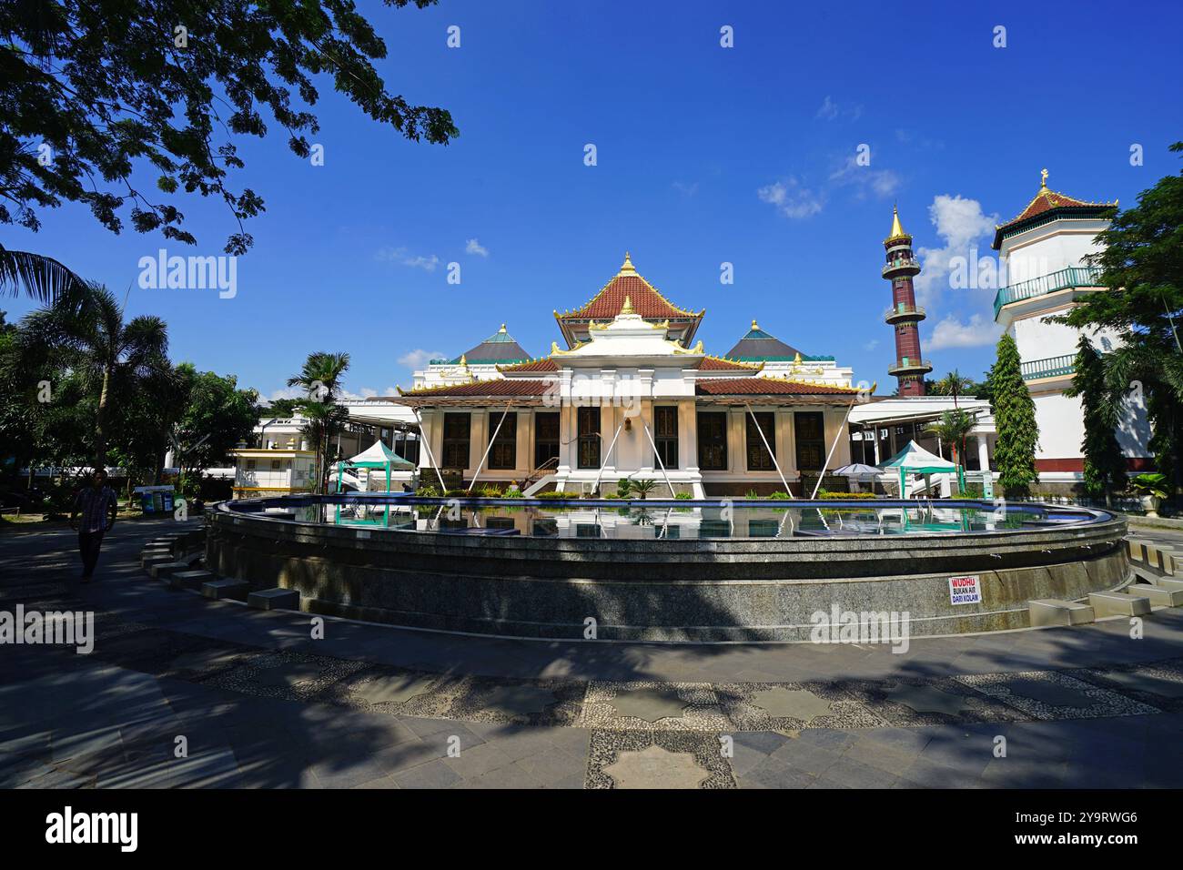 Masjid Agung Sultan Mahmud Badaruddin Palembang, Palembang Great Mosque ...