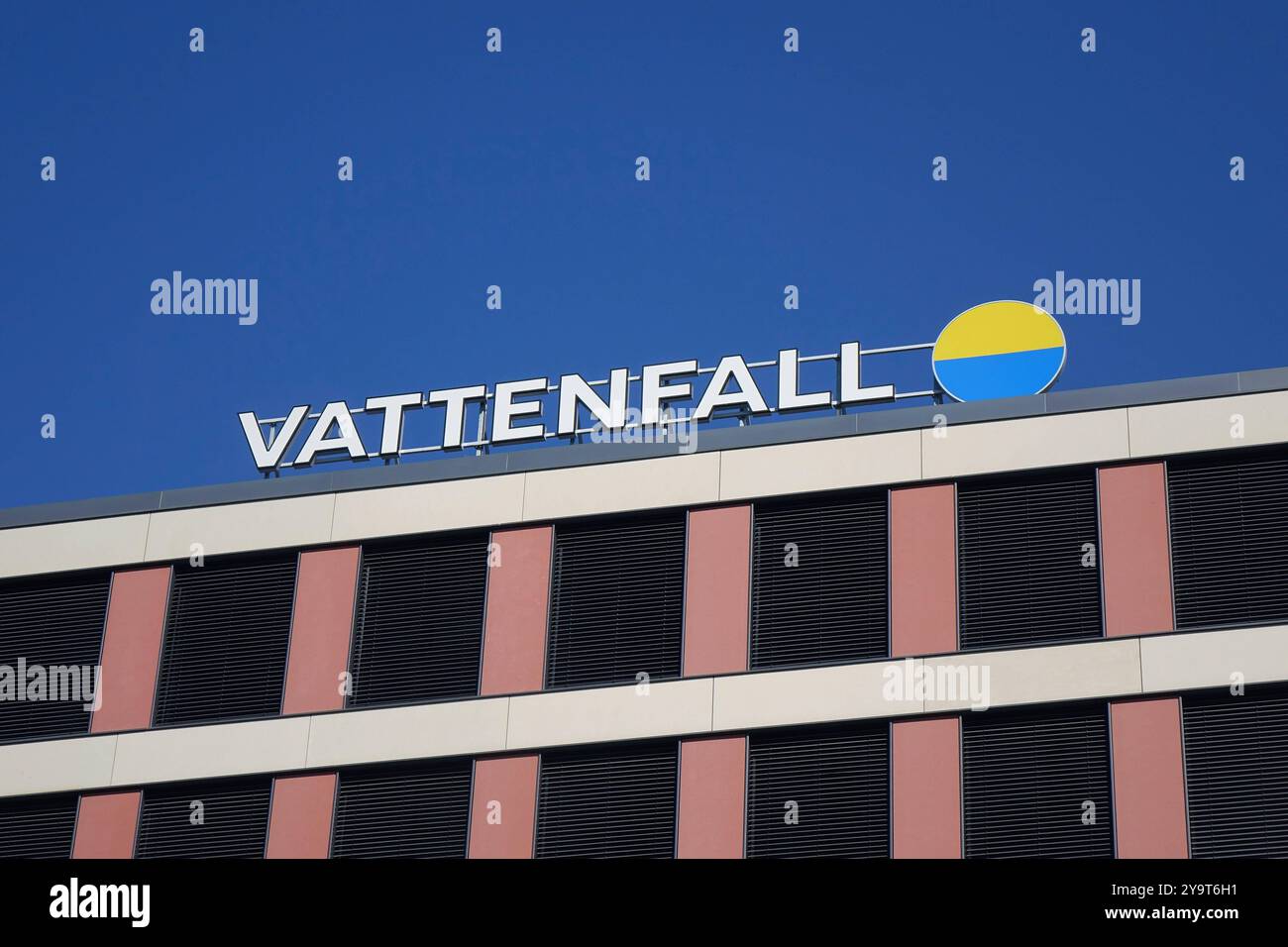 Unternehmenslogo und Schriftzug Vattenfall Unternehmenslogo und ...