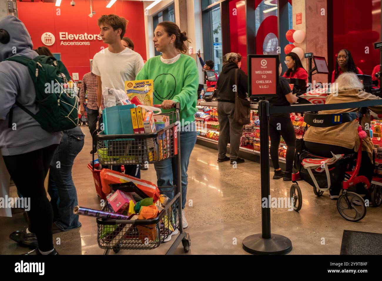 Hordes of excited shoppers flock to the grand opening of a new Target ...