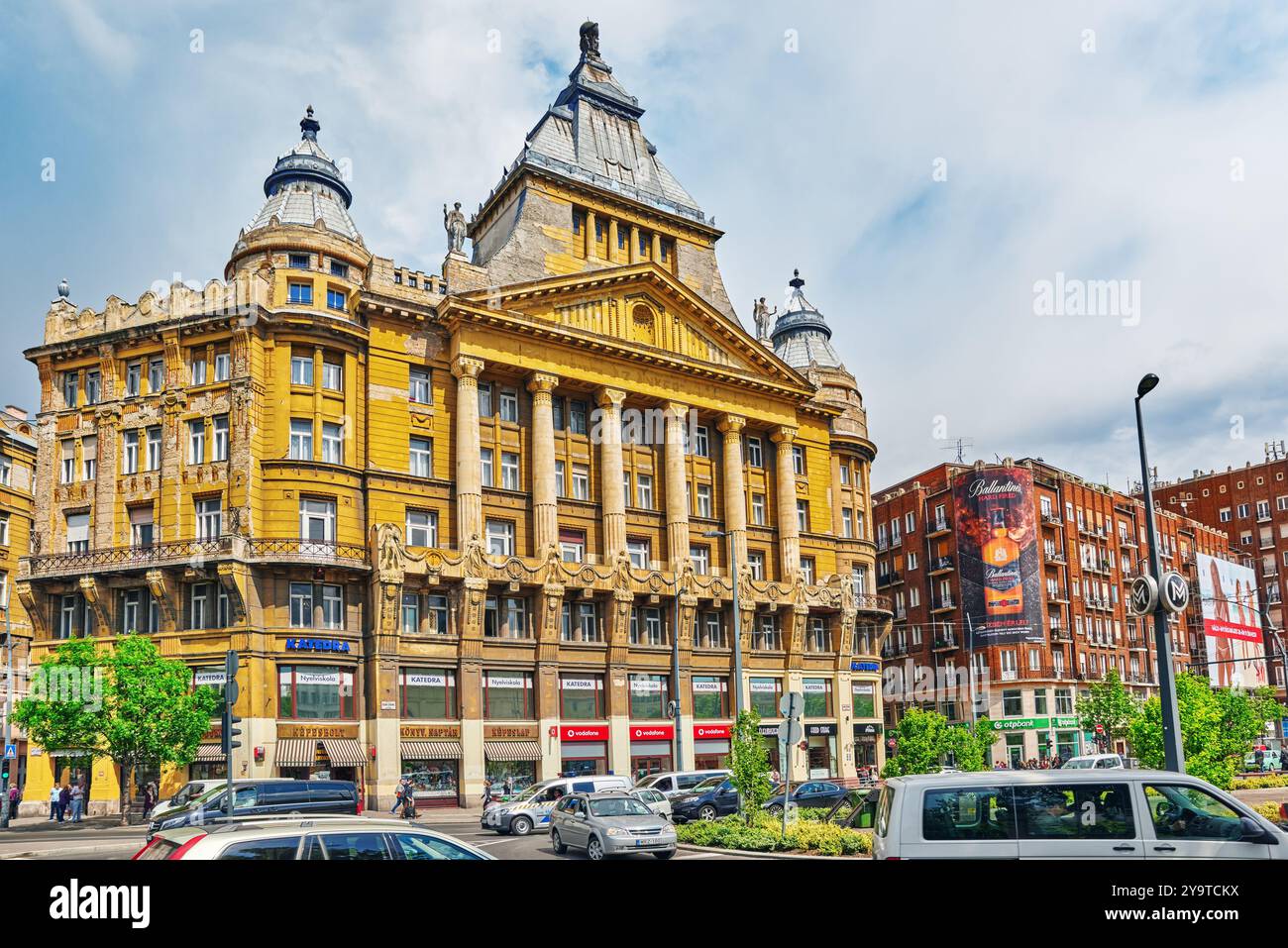 Beautiful landscape urban view,city streets,architecture of the ...