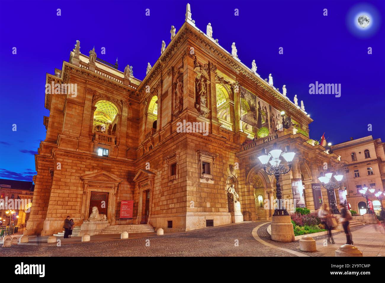 Hungarian State Opera House is a neo-Renaissance opera house located in ...