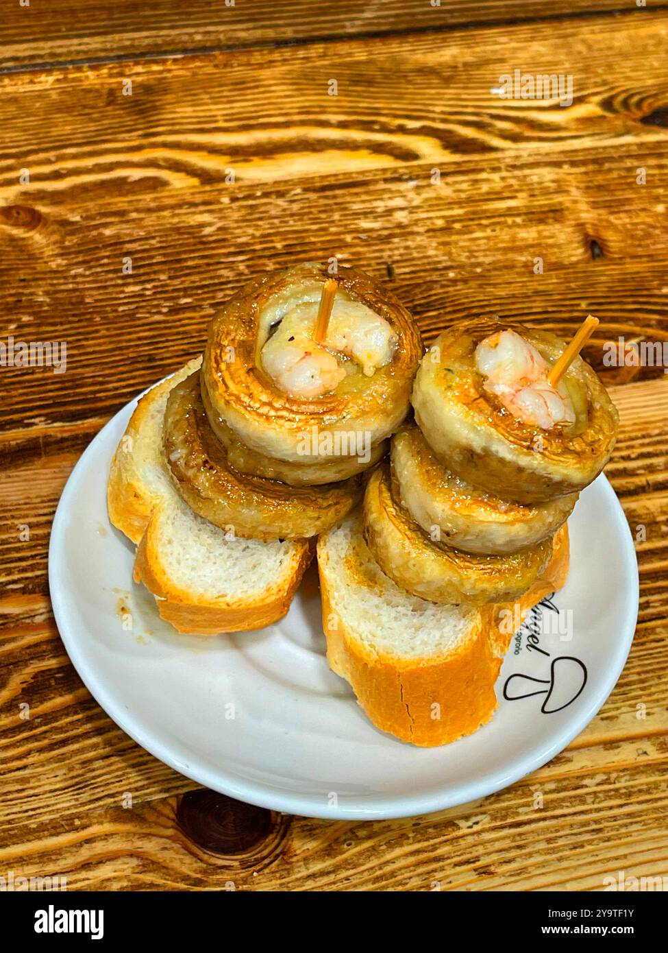 Pincho mushrooms hi-res stock photography and images - Alamy
