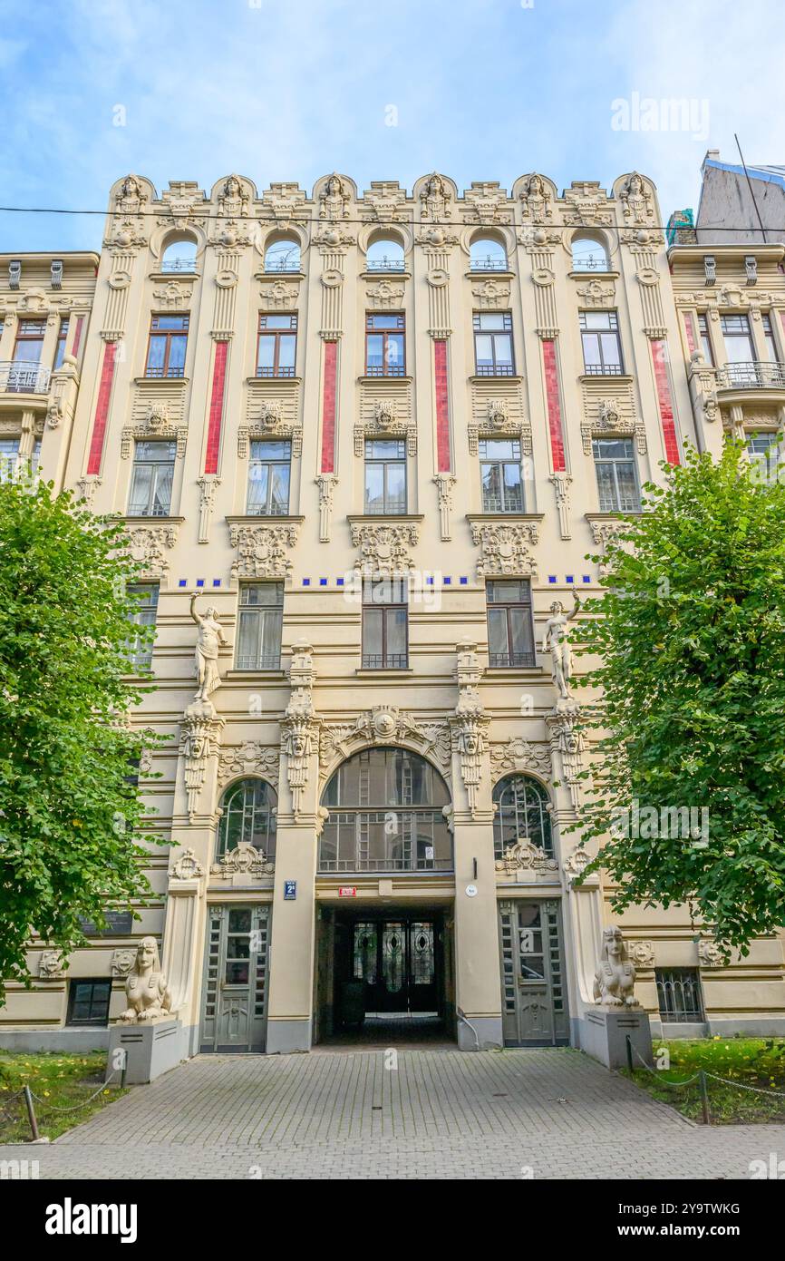 Art Nouveau Buildings in Riga Stock Photo - Alamy