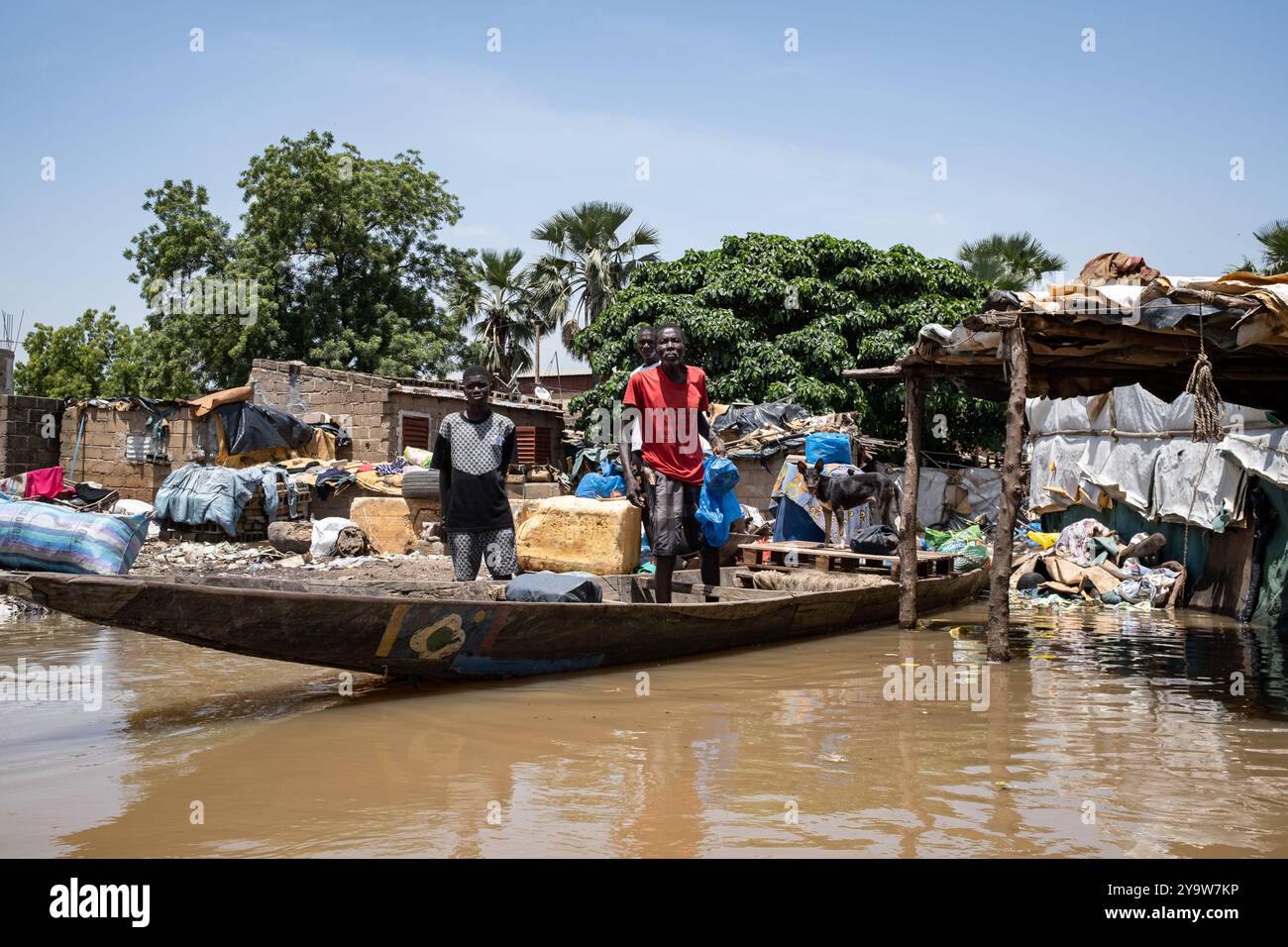 African sahel flooding hi-res stock photography and images - Alamy