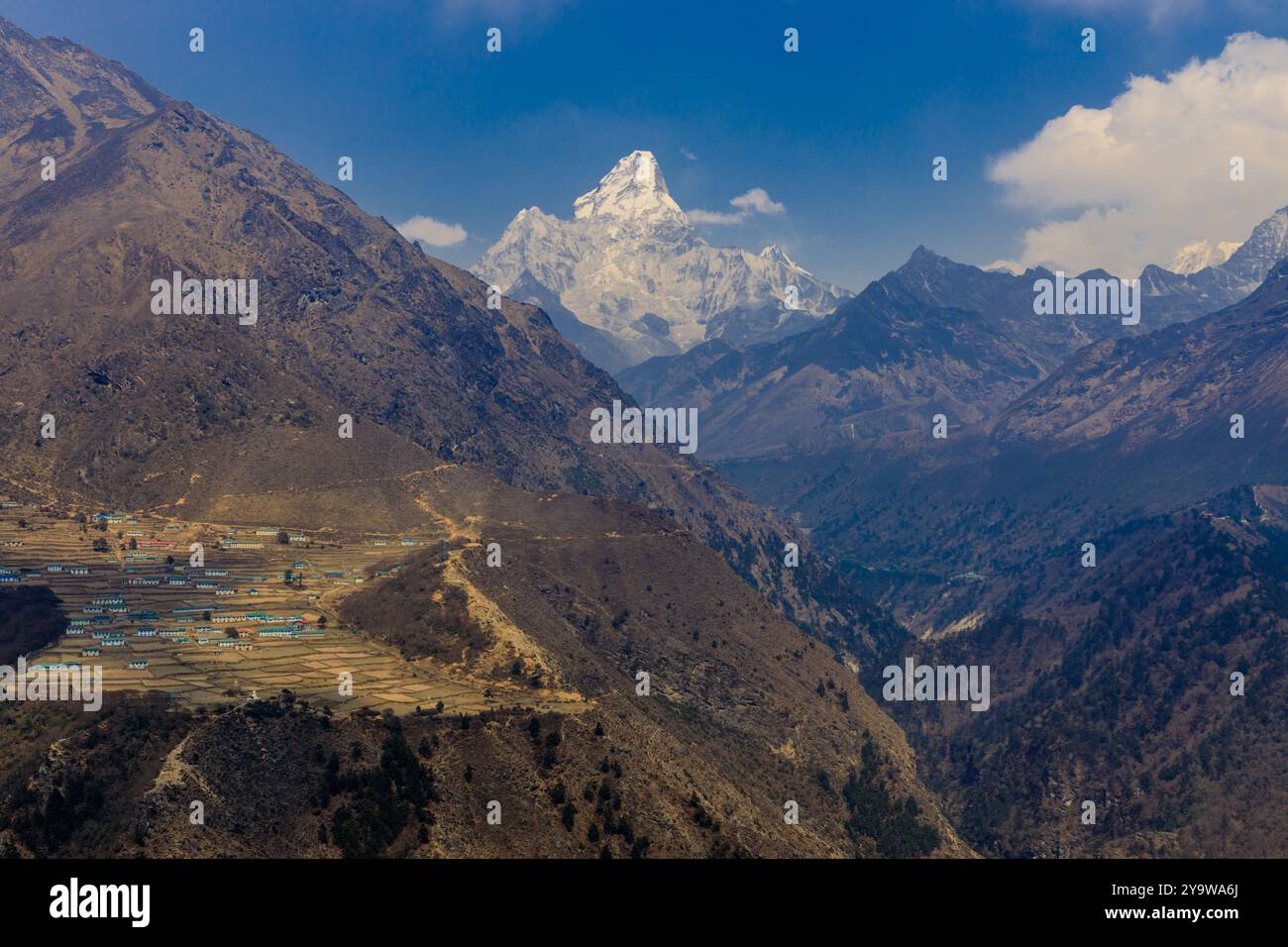 Ama Dablam mountain summit in Himalayas range. Beautiful snow mountain ...