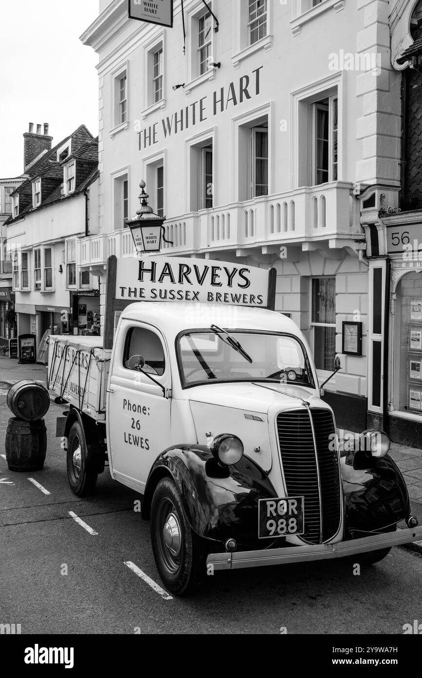 High street lewes Black and White Stock Photos & Images - Alamy