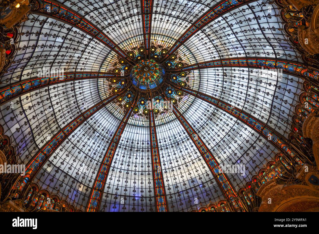 Radiant Masterpiece: The Glass Dome of Au Printemps Paris, department ...