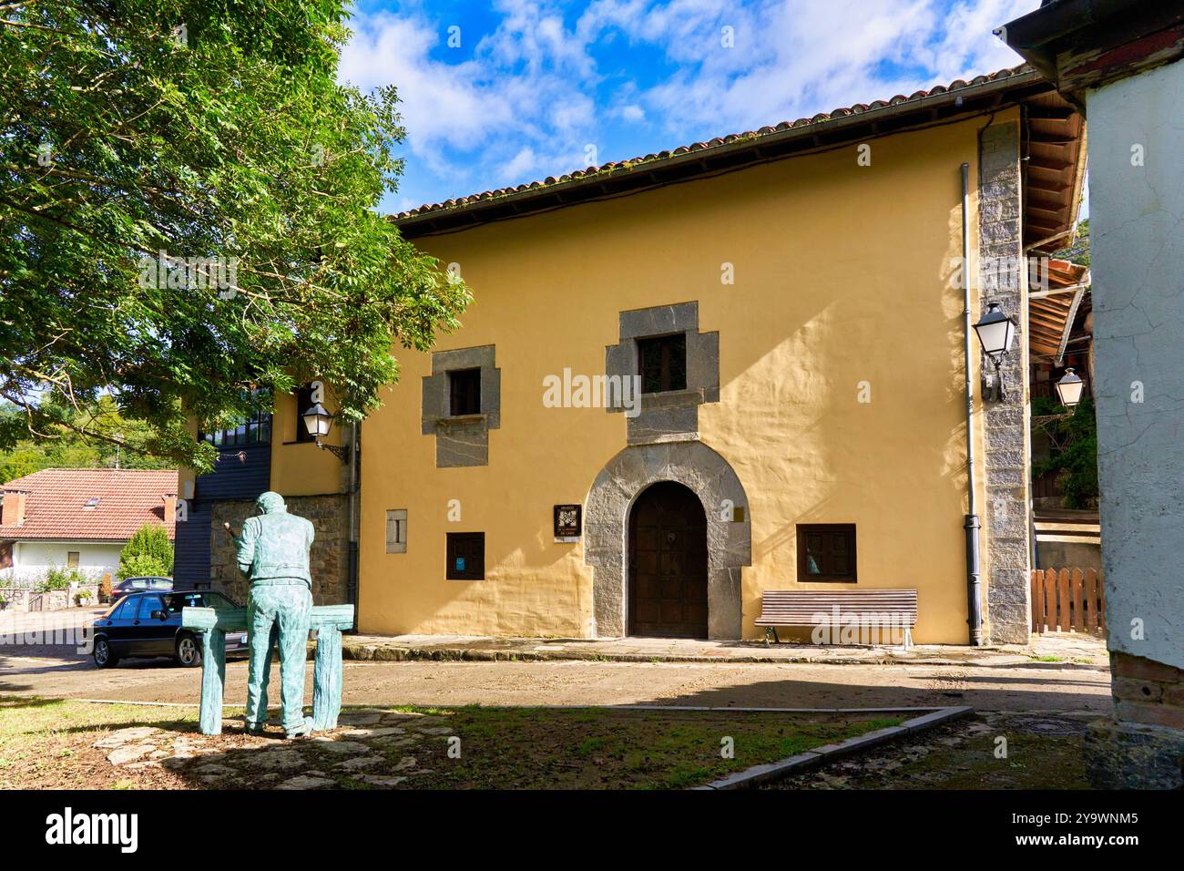 Madreñeru, Wood museum, Museo de la Madera y de la Madreña, Parque ...