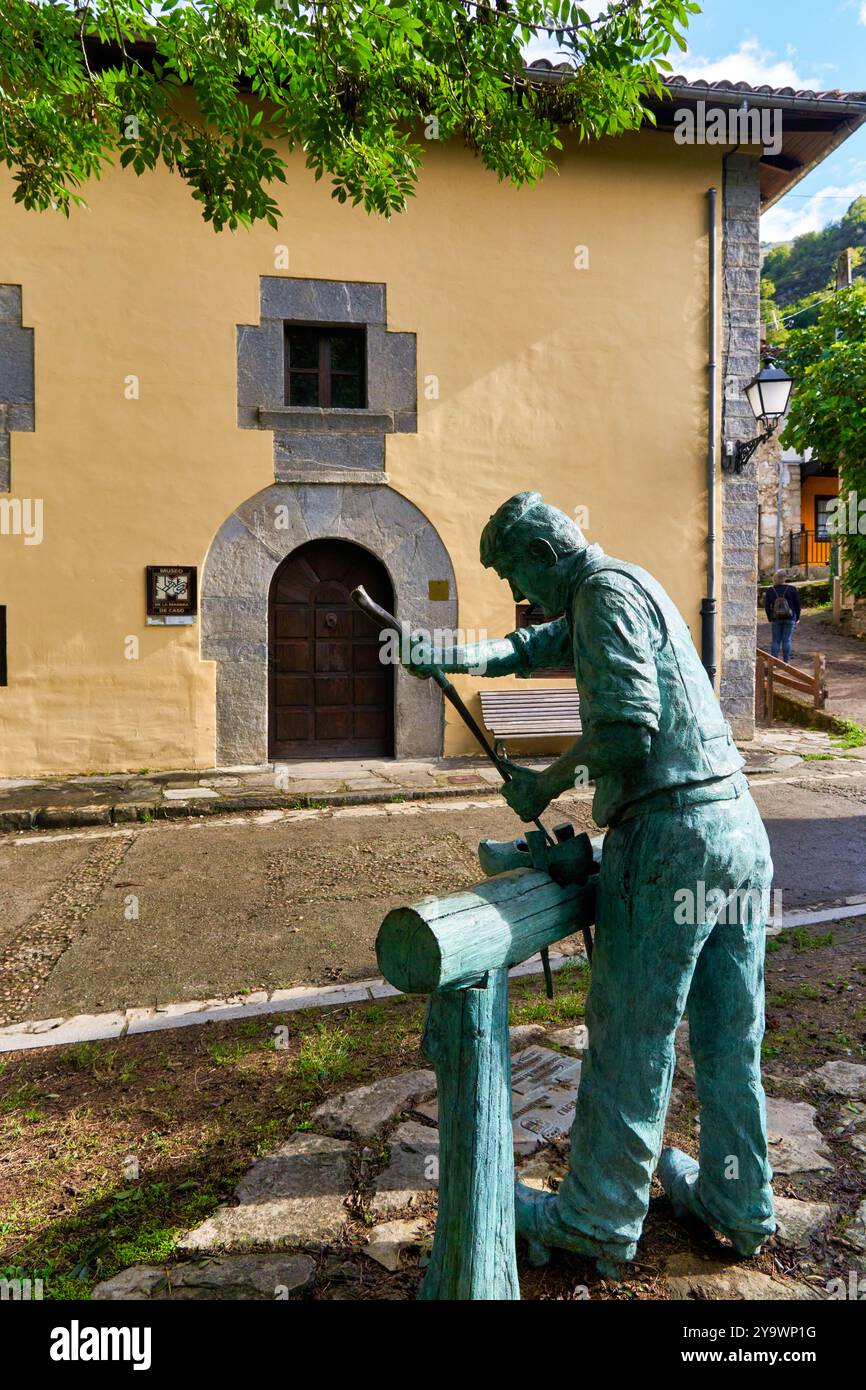 Madreñeru, Wood museum, Museo de la Madera y de la Madreña, Parque ...