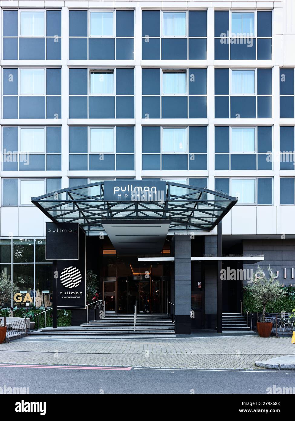 Pullman St Pancras London hotel, England Stock Photo - Alamy