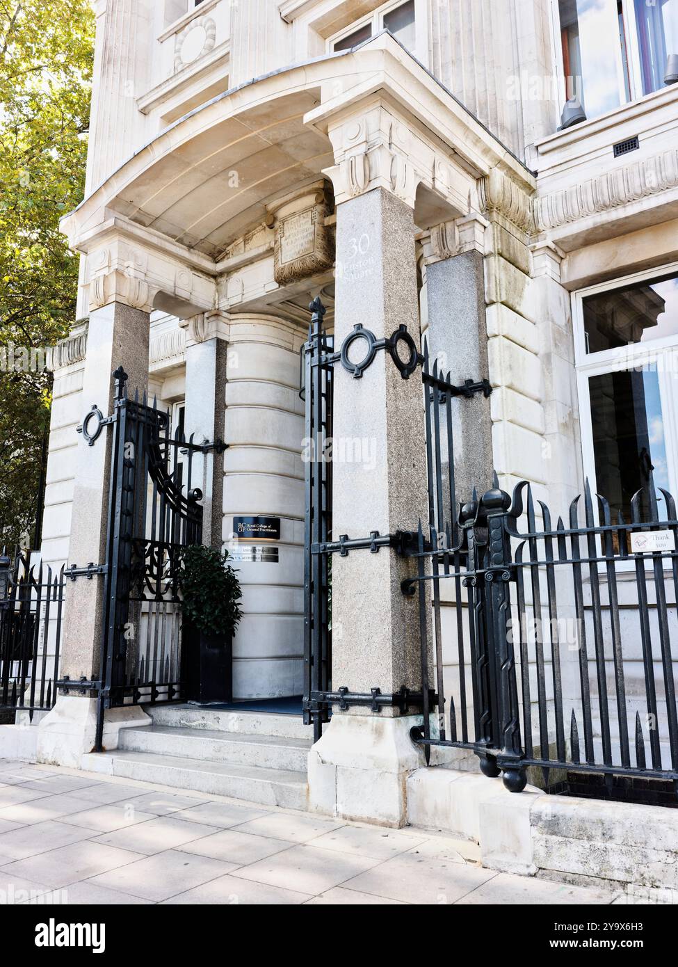 Royal College of General Practitioners, London, England Stock Photo - Alamy