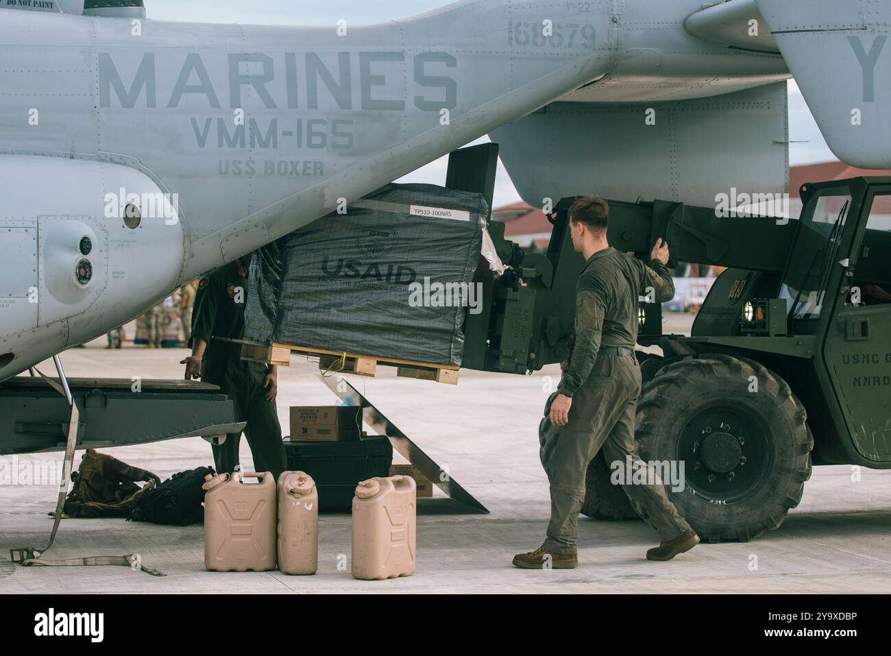 Typhoon krathon hi-res stock photography and images - Alamy