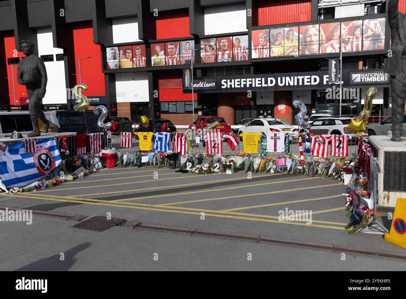 Tributes to former Sheffield United FC player George Baldock outside ...