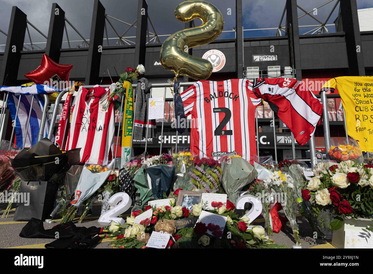 Tributes to former Sheffield United FC player George Baldock outside ...