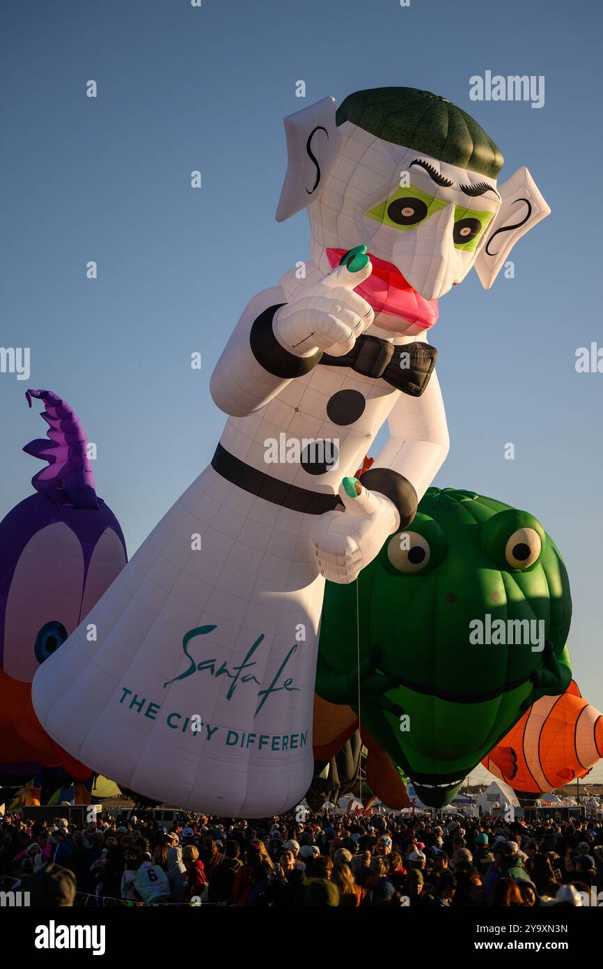 Albuquerque, United States. 11th Oct, 2024. “Zozobra The Balloon” and ...