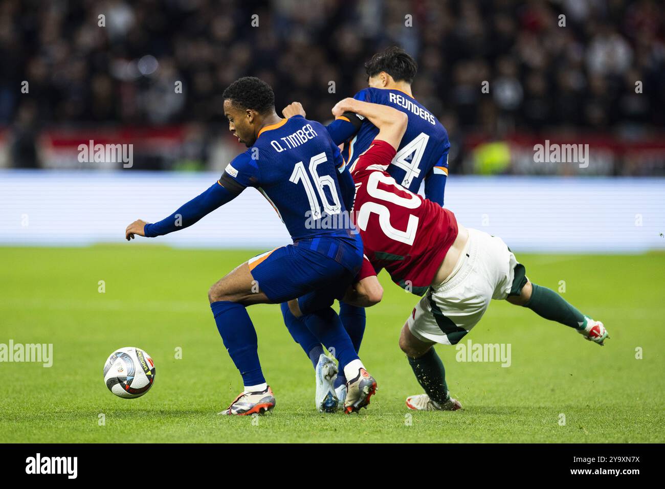 BOEDAPEST - (l-r) Quinten Timber of Holland, Roland Sallai of Hungary ...