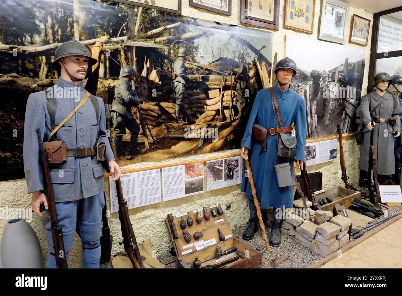 Types of german infantrymen hi-res stock photography and images - Alamy