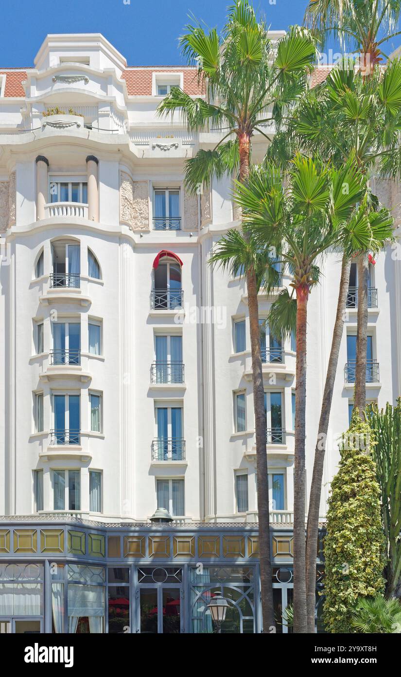 France, Alpes Maritimes, Cannes, La Croisette, Hotel Martinez in Art ...