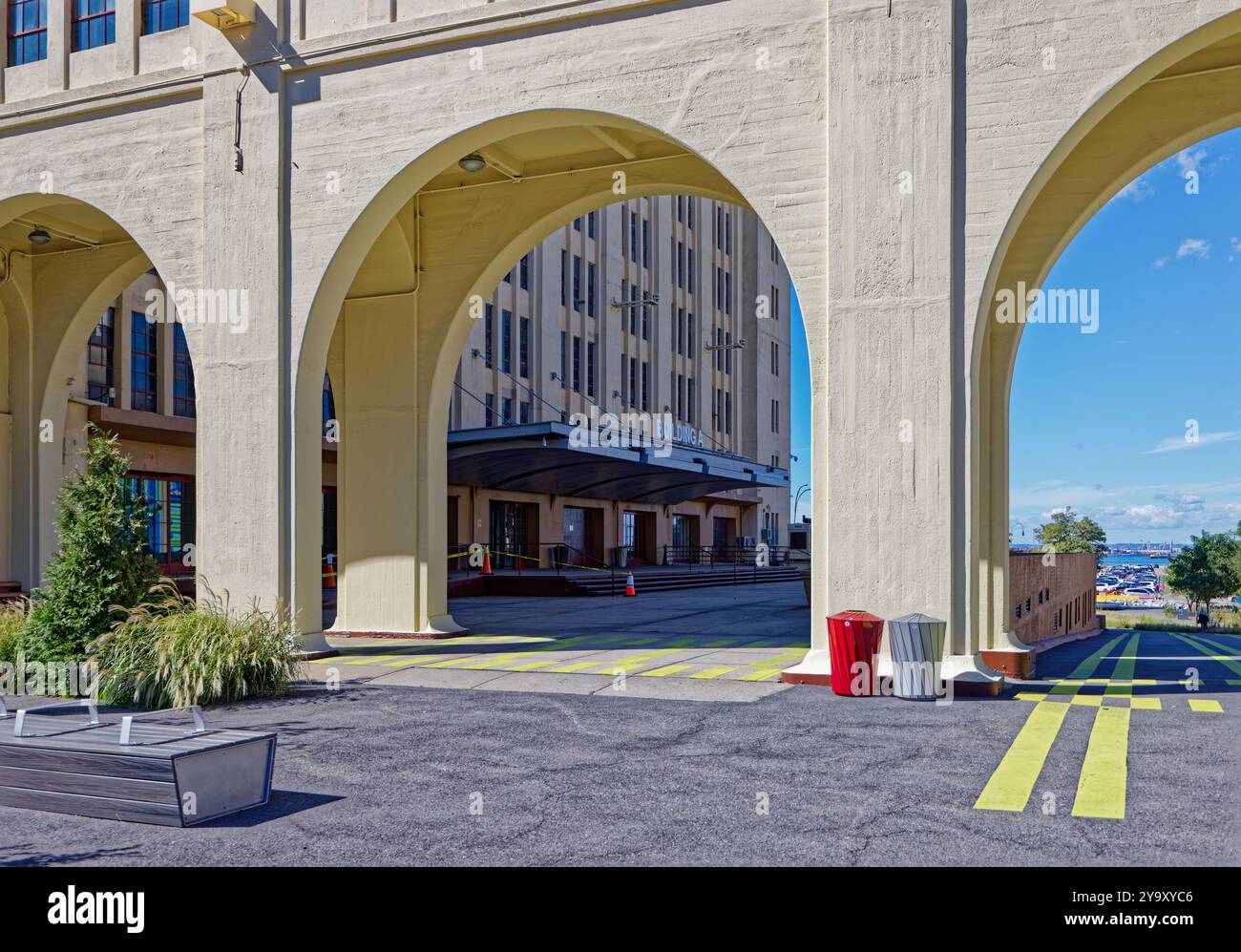 Brooklyn army base hi-res stock photography and images - Alamy