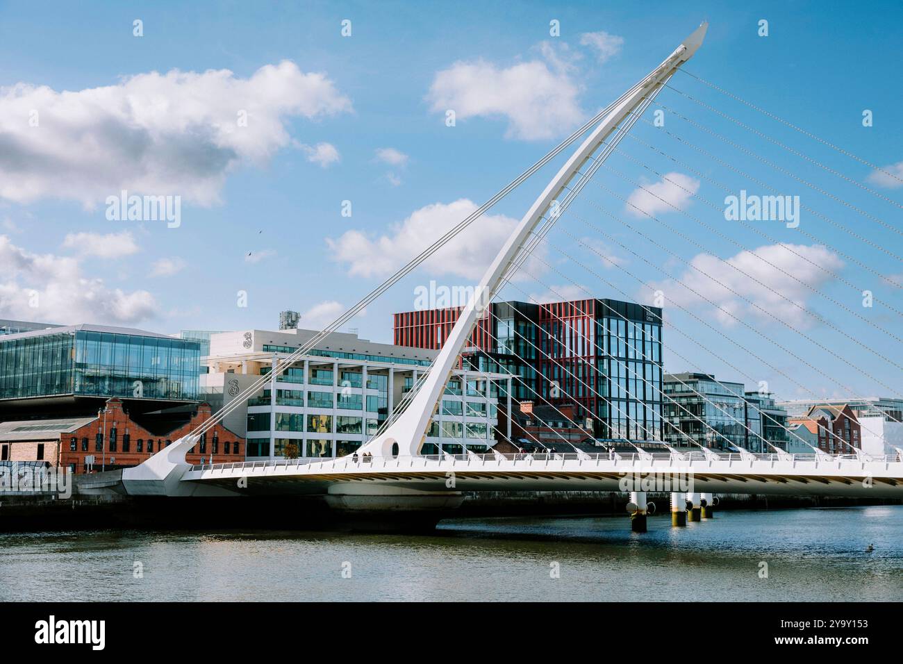 Samuel Beckett Bridge, Dublin docklands Stock Photo - Alamy