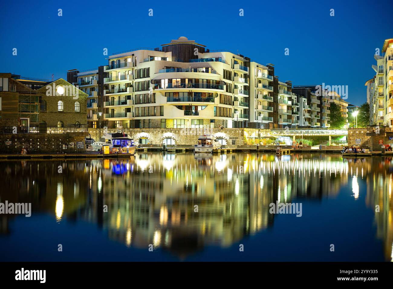 Porto quay in the floating harbour in bristol Stock Photo - Alamy