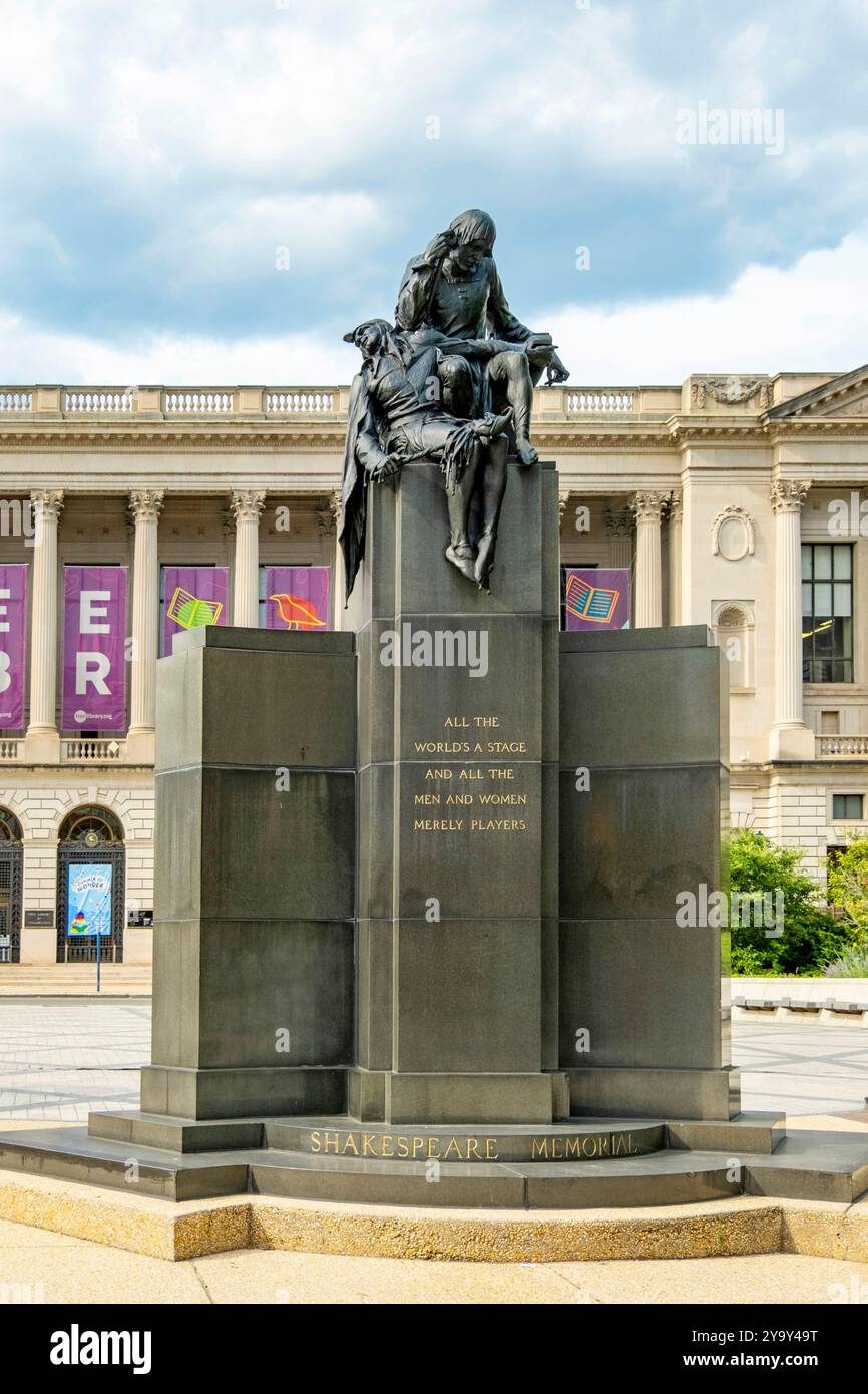 United States, Pennsylvania, Philadelphia, Shakespeare statue in front ...