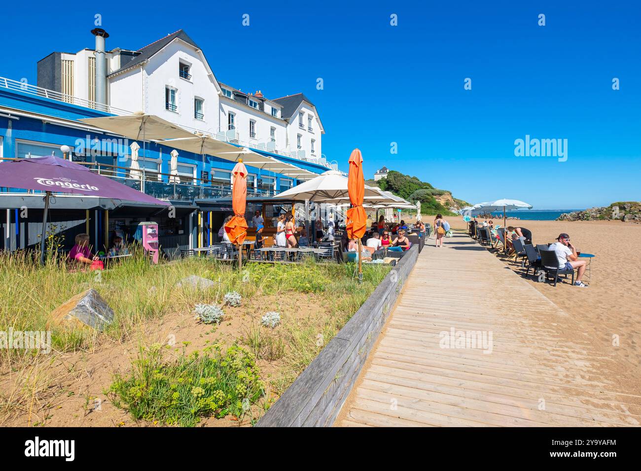 Hulot’s holiday movie hi-res stock photography and images - Alamy