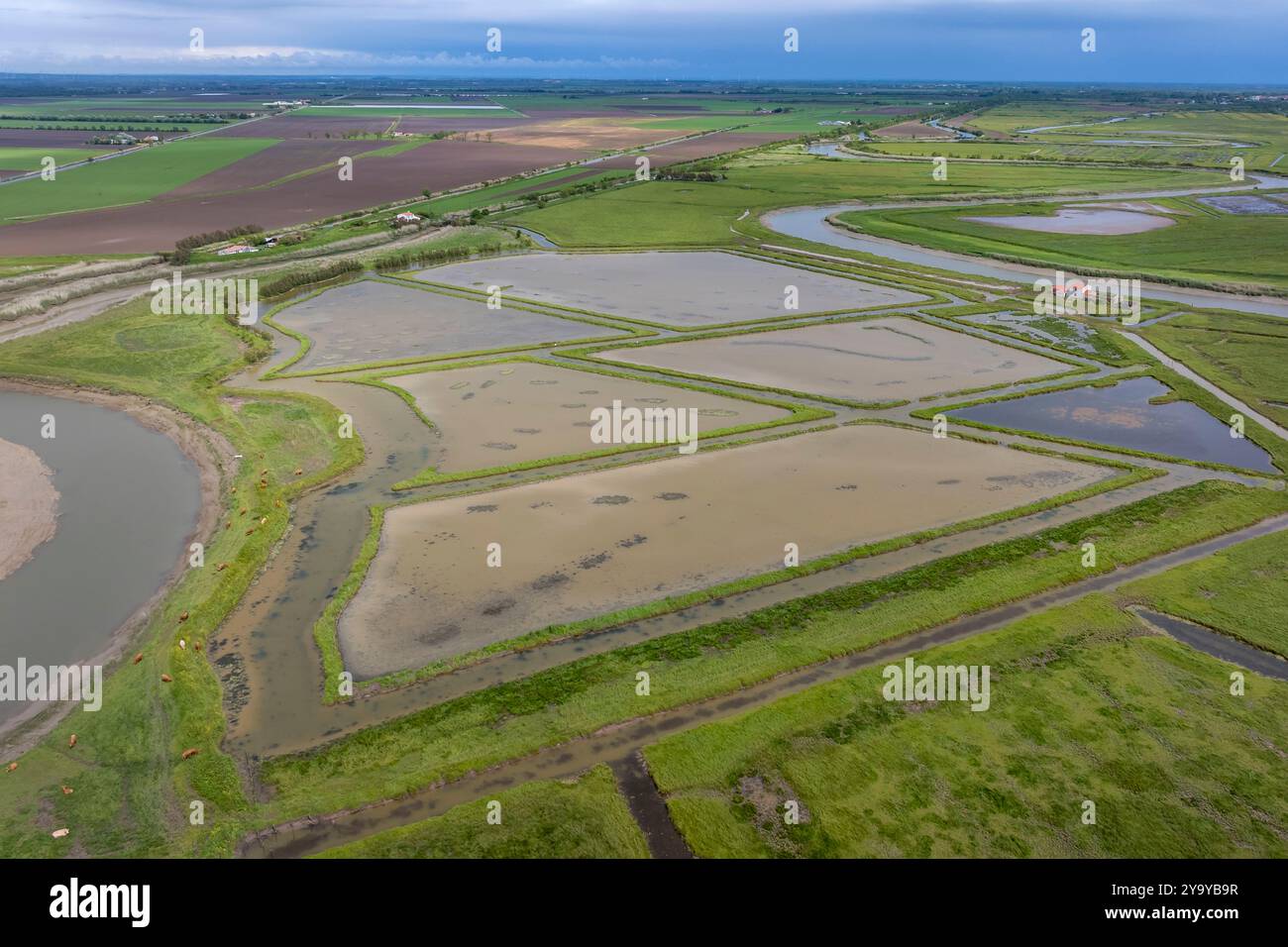 Canal of marans to the sea hi-res stock photography and images - Alamy