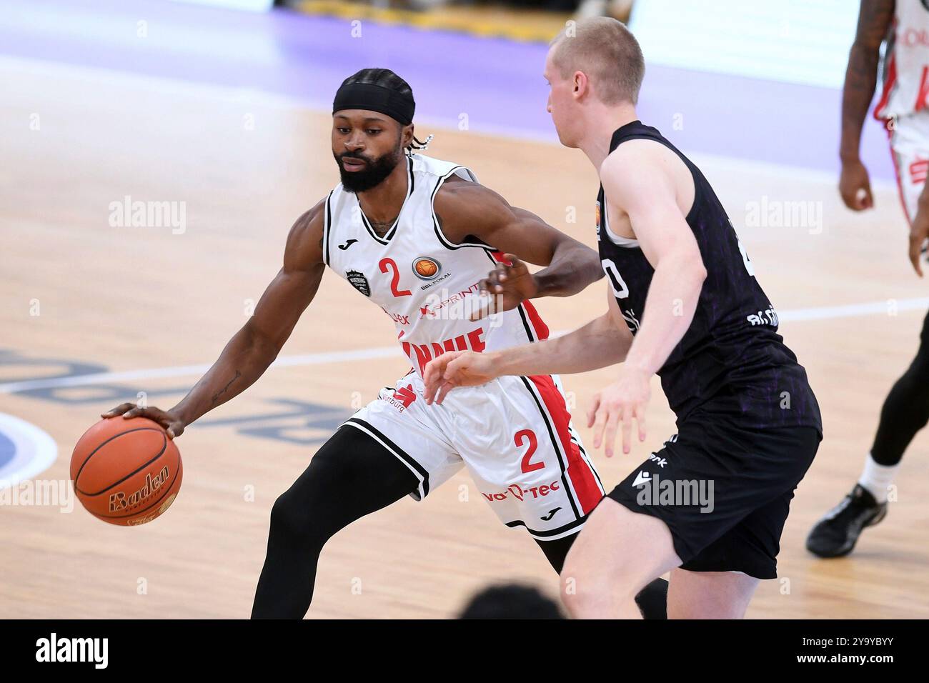 Goettingen, Deutschland. 11th Oct, 2024. Bazoumana Kone (Wuerzburg ...