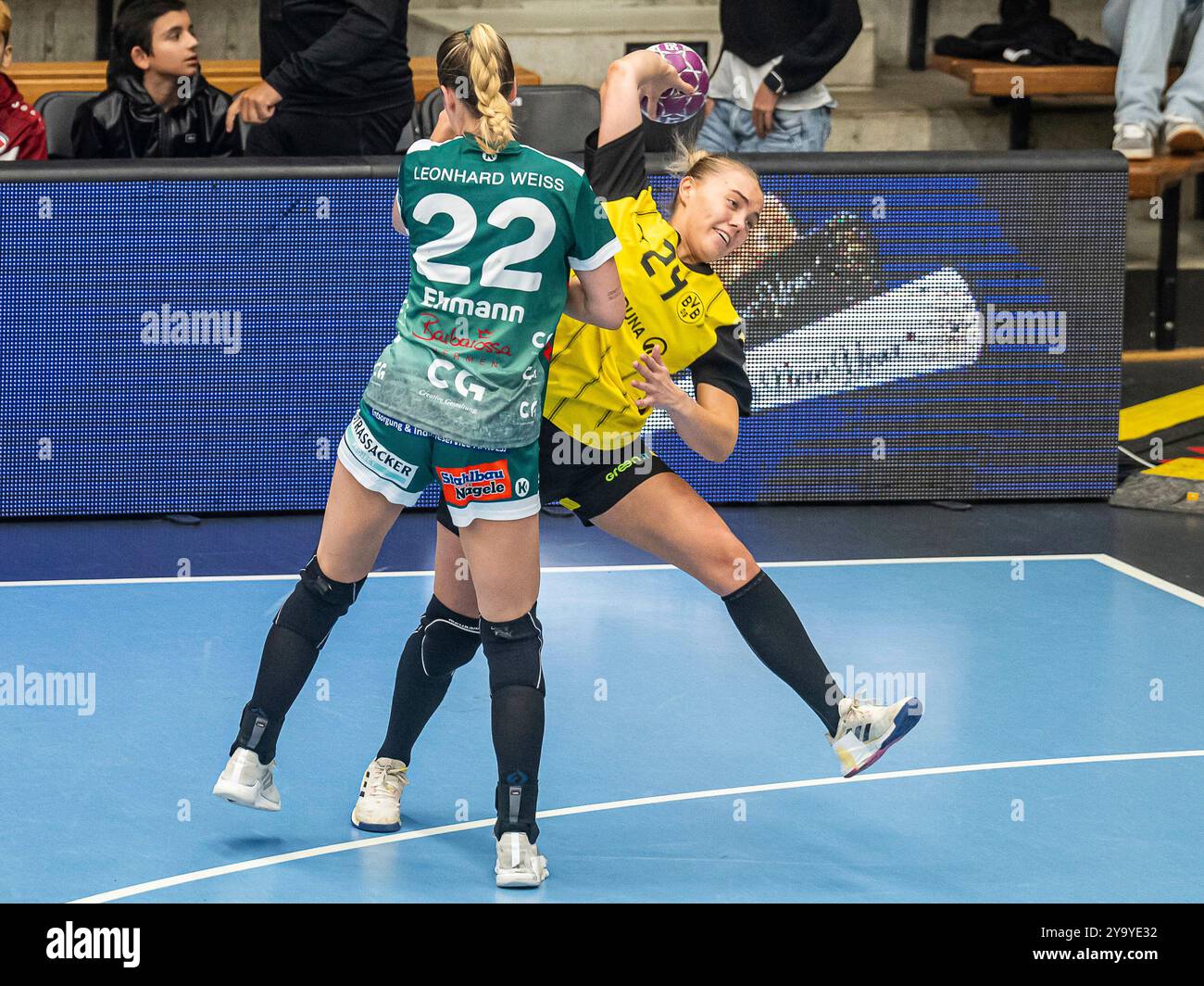 Goeppingen, Deutschland. 11th Oct, 2024. Guro Husebo (Borussia Dortmund ...