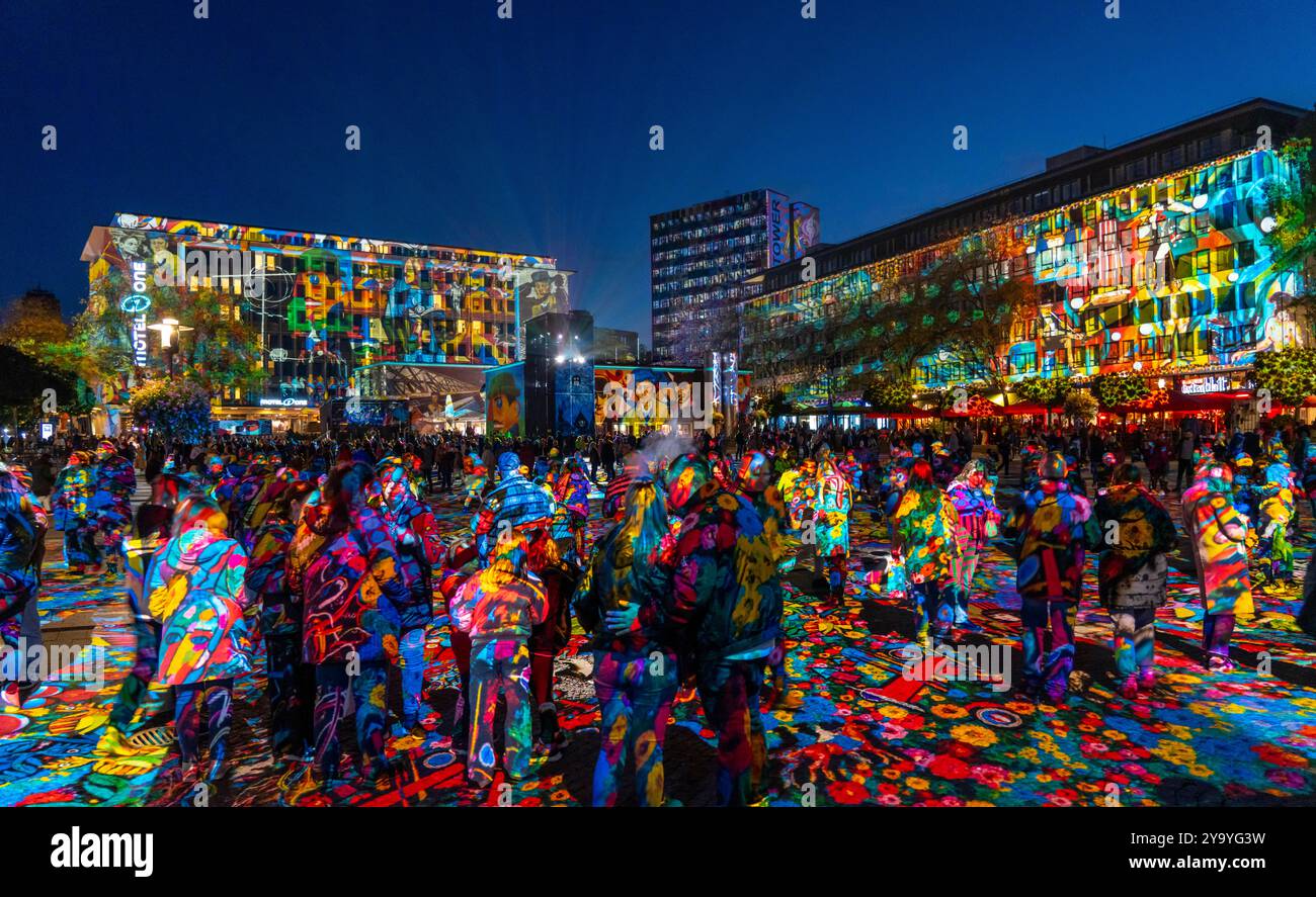 Essen Light Festival, in the city center, light art on Kennedyplatz ...